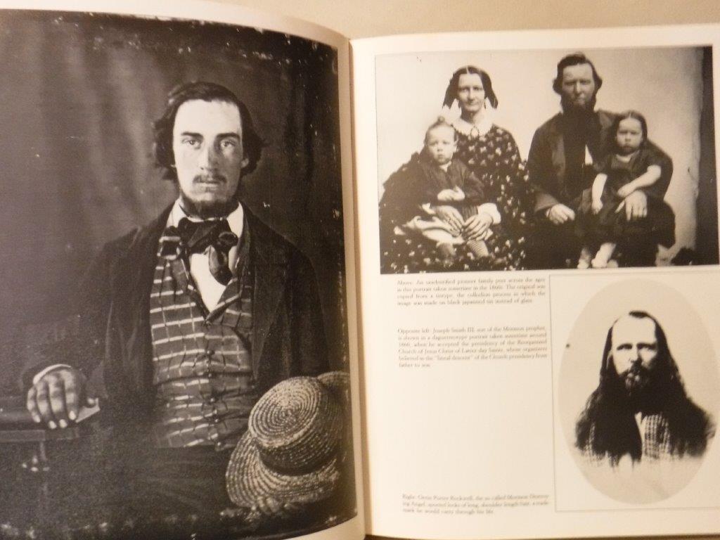 History of the Mormons: In Photographs and Text : 1830 to the Present