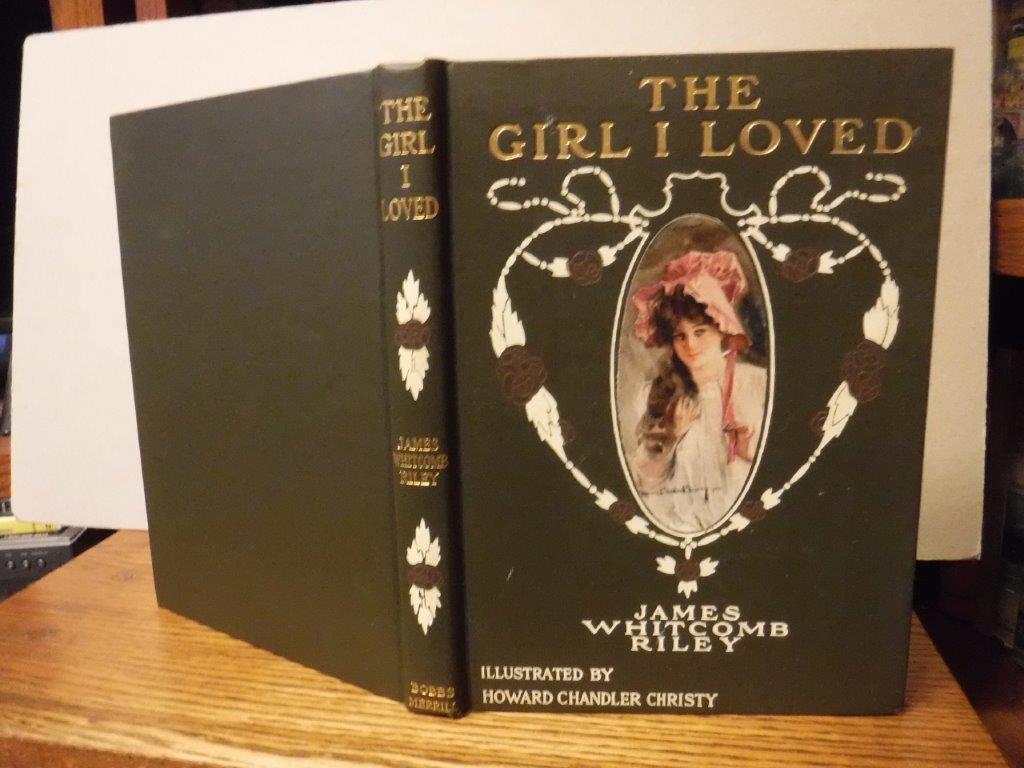 Book Cover With Oval